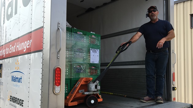Hamilton food bank supplier gets new wheels for more meals - Enbridge Inc.