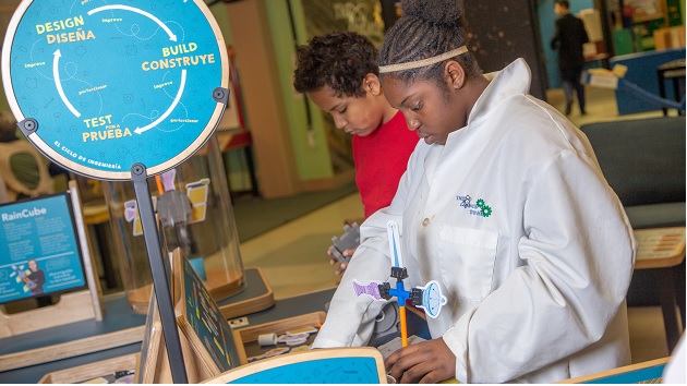 ‘Having a blast’ with online experiments as The Science Zone goes ...